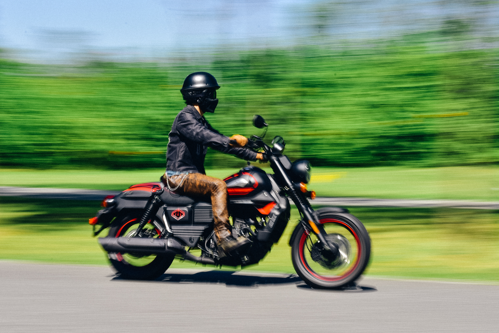 UM Renegade Vegas 125 Euro5 2022 Jednoslady Sklep UM Renegade Vegas 125 Euro5 2022 Jednoslady Sklep