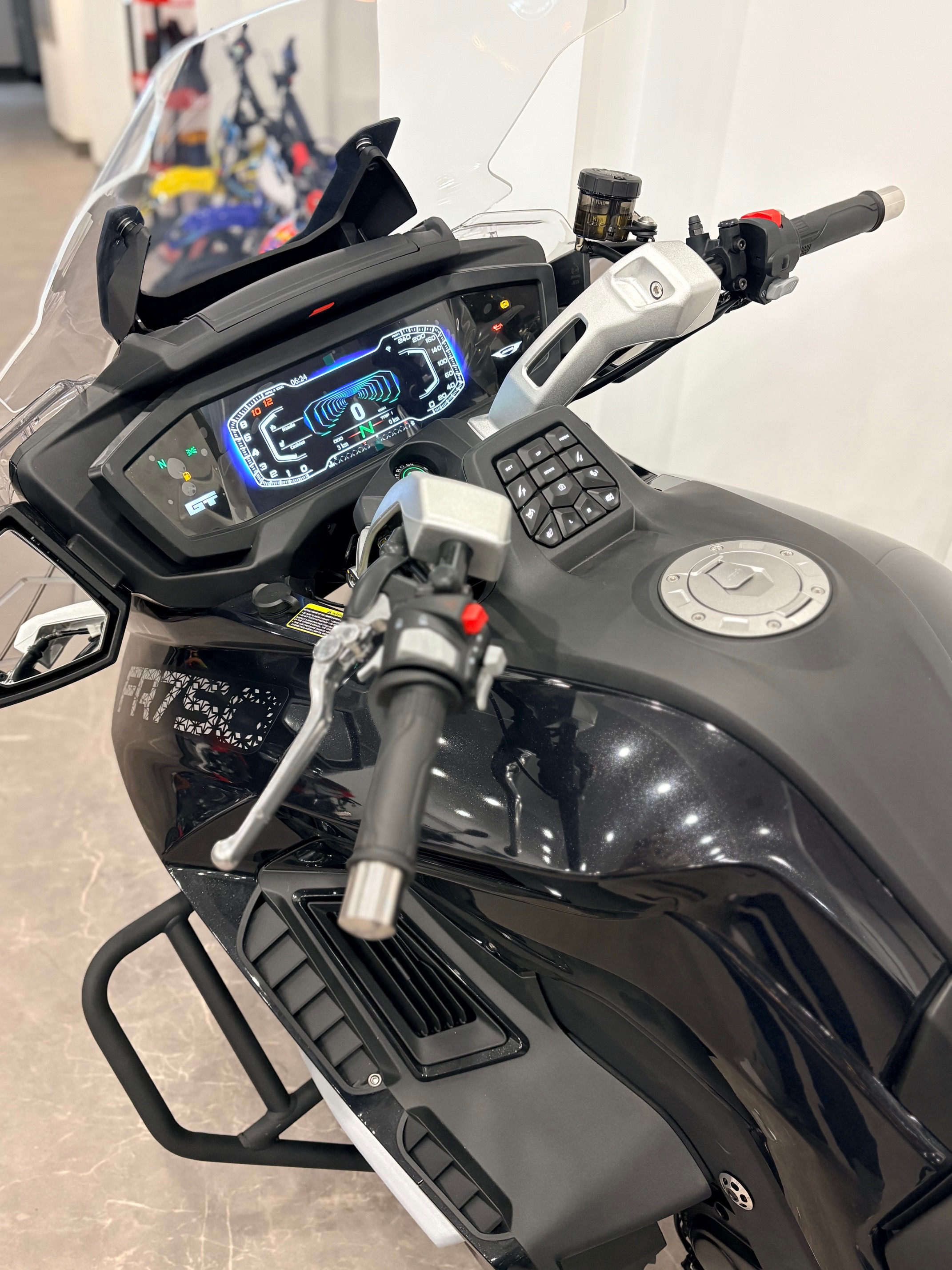 Romet FR750 Euro5+ - 2025 - BLACK WEEK! :: Jednoslady.Sklep.pl